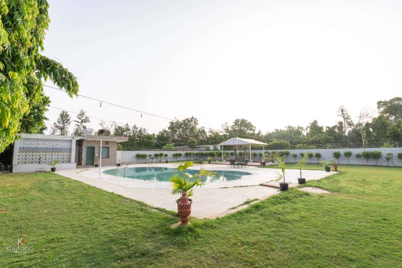 Top 10 Party Farmhouses in Delhi - PartyVilalls Blog