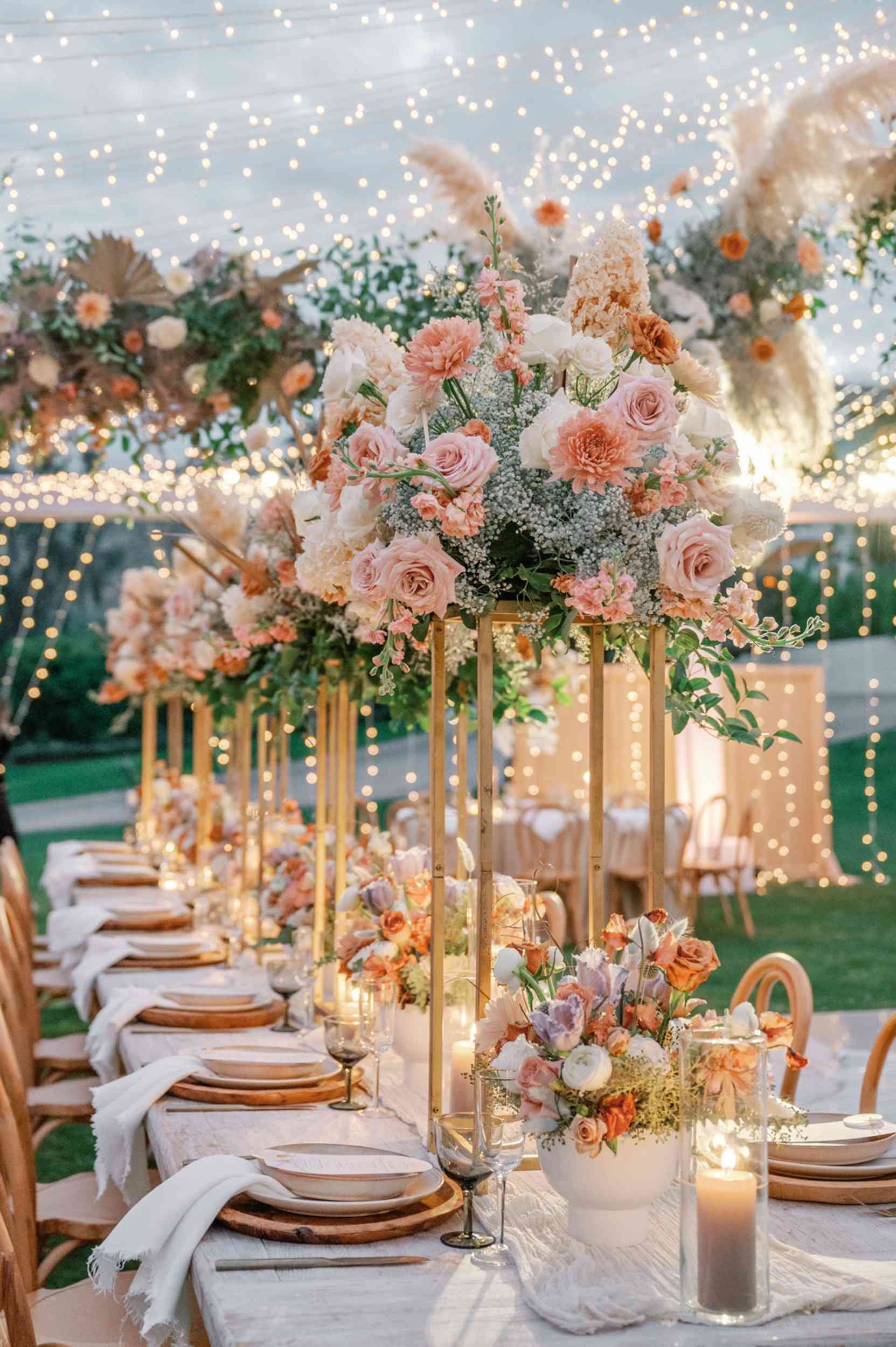 10 Trending Mehndi Decoration and Seat in 2024 - PartyVilalls Blog