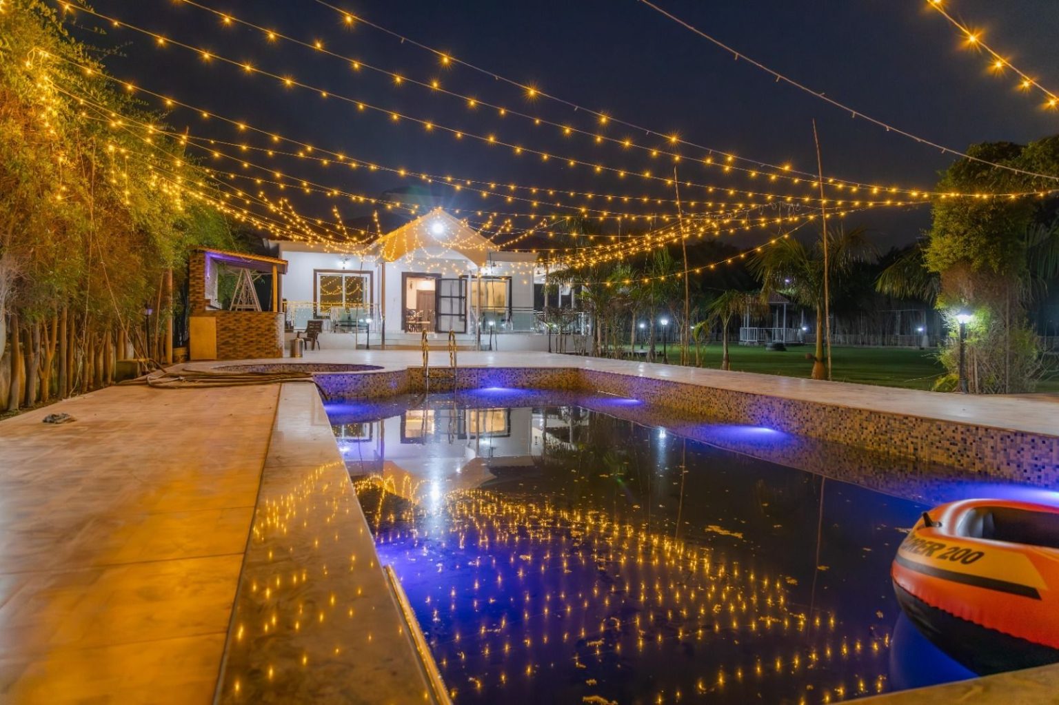 10 Stunning Venues for Pool Party in Noida