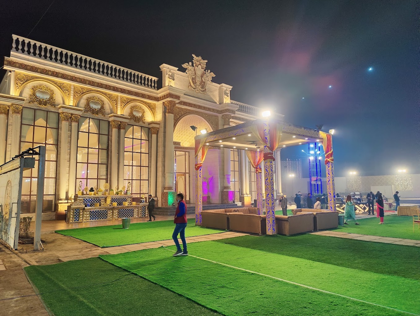 Green Valley Farm House Sahibabad, Ghaziabad