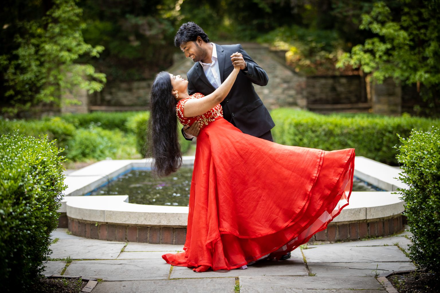 Best Pre-Wedding Photoshoot Dresses for Couples